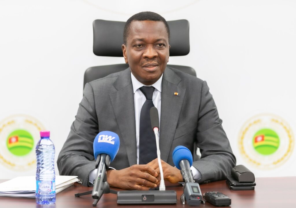 Assemblée nationale : Le président Kodzo Adedze prône la solidarité ...